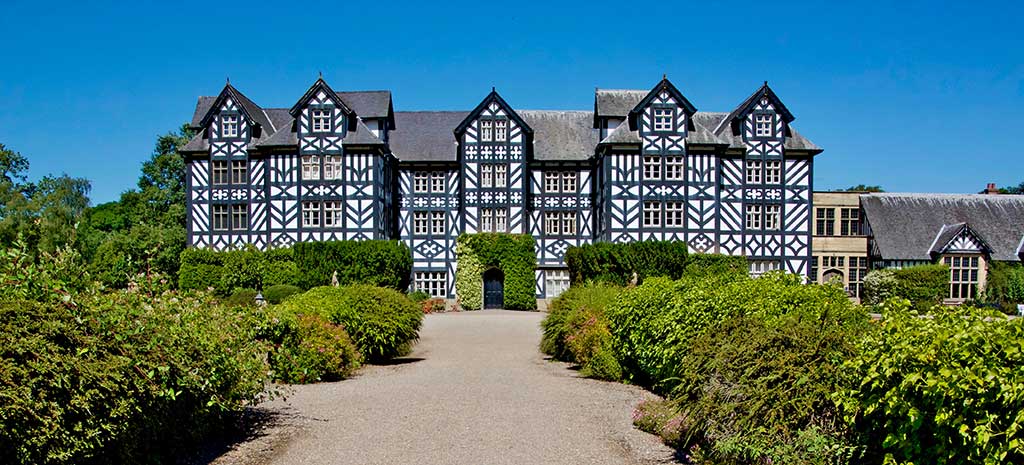 A Day out at Gregynog Hall - A Simple Life of Luxury