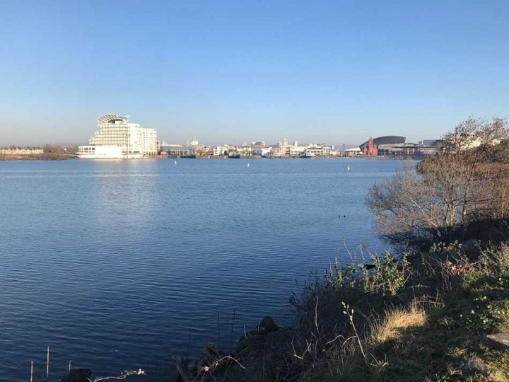 Wales Coast Path Run - Cardiff to Rhoose - A Simple Life of Luxury