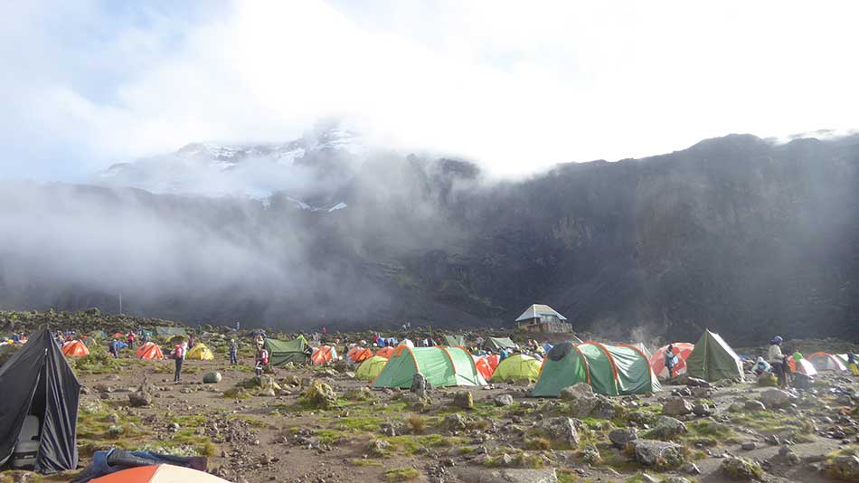 Kilimanjaro Trek Day 4 - Baranco Camp to Karanga Camp - A Simple Life ...