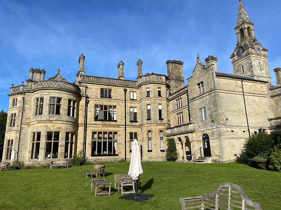 Palé Hall Hotel - A Simple Life of Luxury